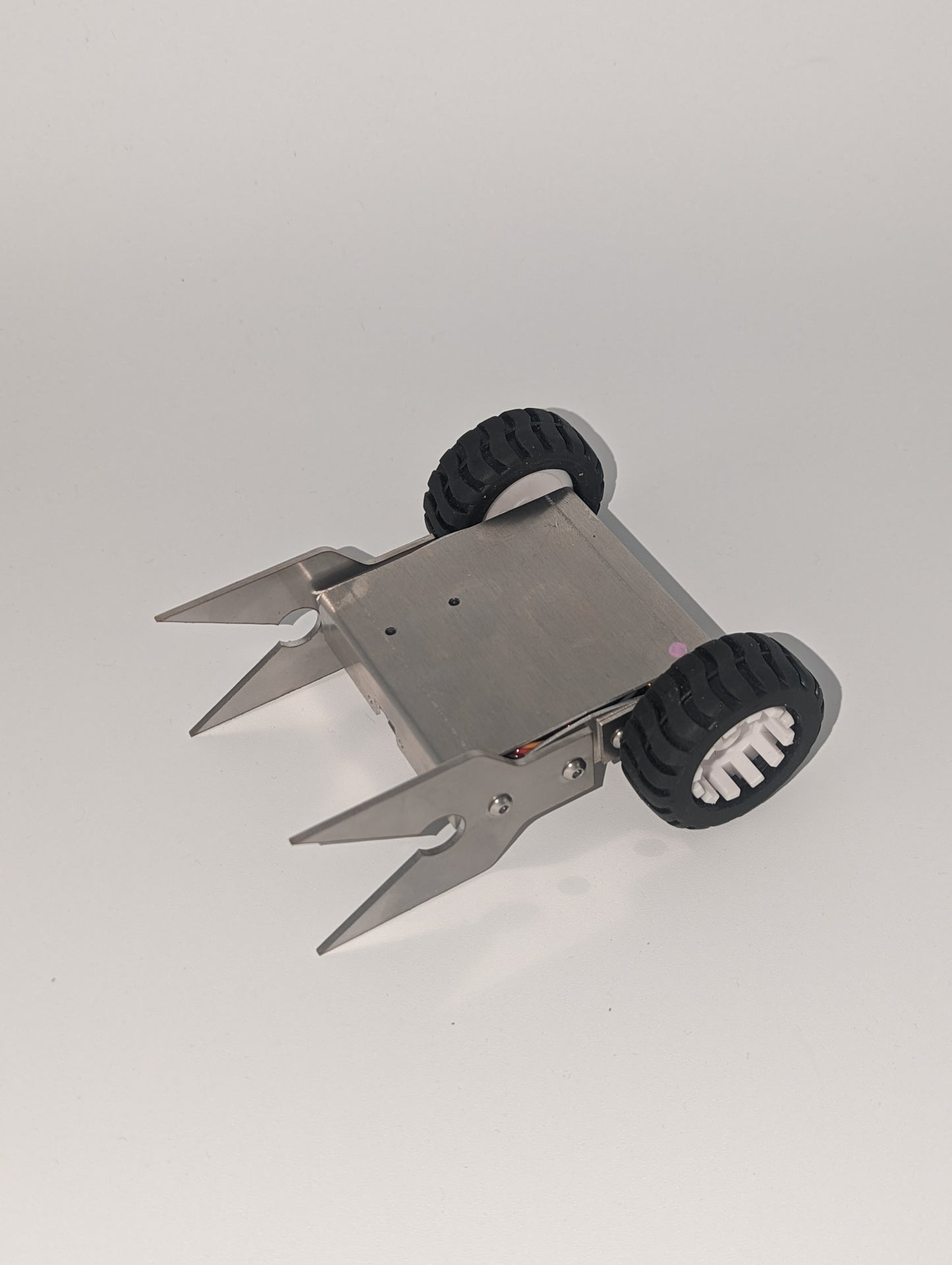 Hummingbird Pusher Bot – Osprey Robotics